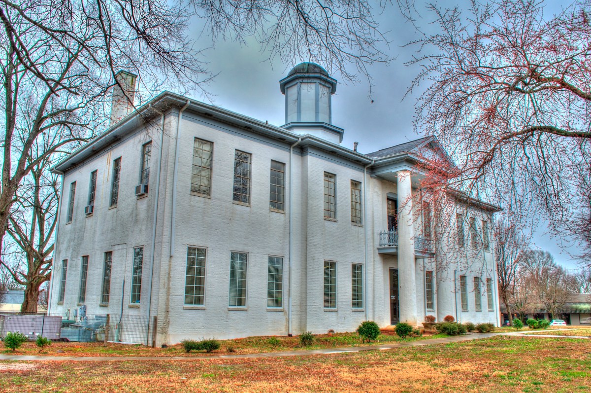 Benton County Courthouse (1873) – Hill Country History