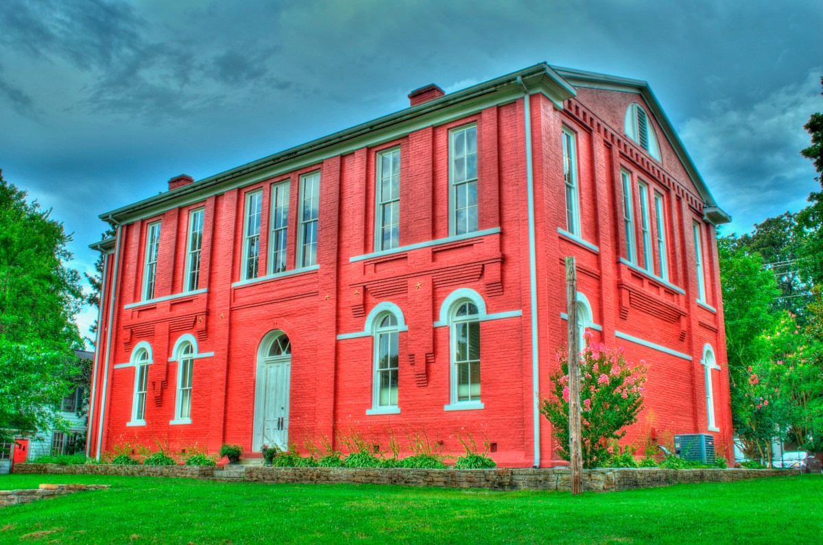 Old Tishomingo County Courthouse (1889) – Hill Country History